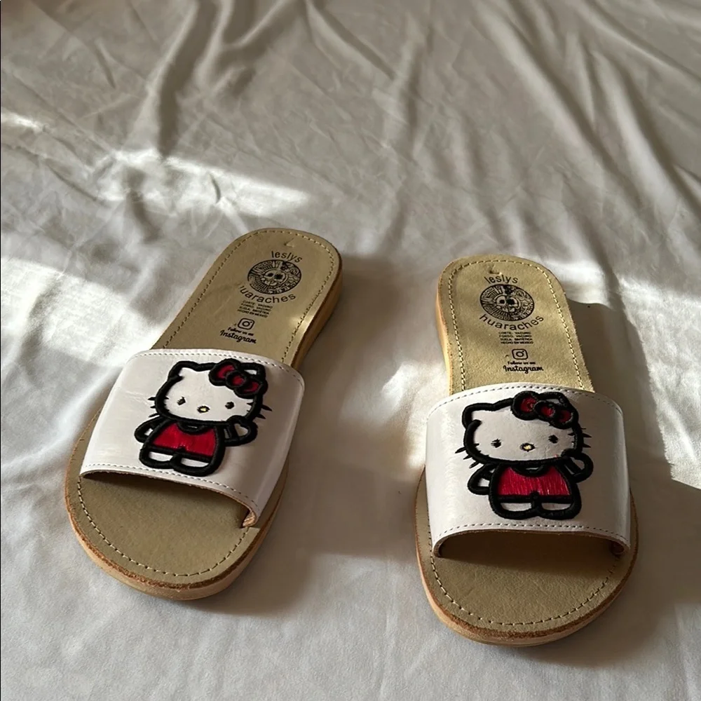 leslys huaraches | Shoes | Hello Kitty Slide Sandals With White Strap ...